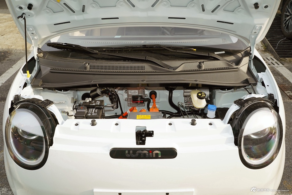 【长安启源2026款长安LUMIN 宝藏版 301km 臻爱米 宁德】报价_参数_图片 – 新浪汽车