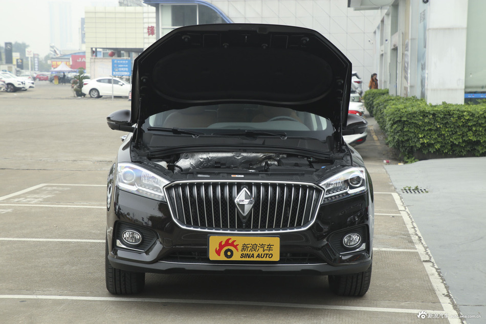 【宝沃2018款宝沃BX7 2.0T自动28T两驱豪华型7座】报价_参数_图片 – 新浪汽车