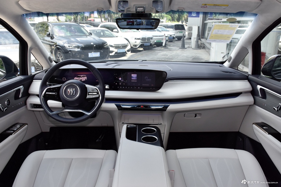 【别克2026款别克GL8插混 陆尊 奢享版】报价_参数_图片 – 新浪汽车