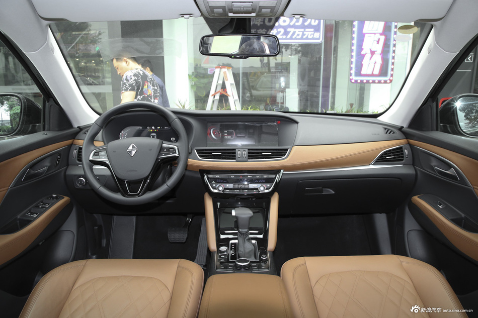 【宝沃2018款宝沃BX7 2.0T自动28T两驱豪华型7座】报价_参数_图片 – 新浪汽车