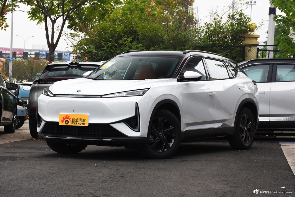 【东风风神2024款风神L7 205 尊享版】报价_参数_图片 – 新浪汽车