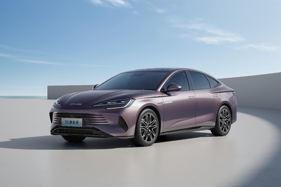 【比亚迪2023款海豹DM-i 1.5L 121km 尊贵型】报价_参数_图片 – 新浪汽车